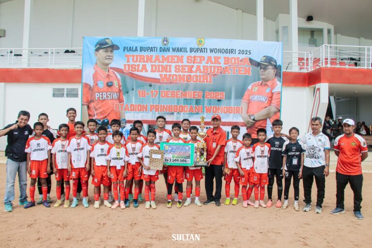 SSB New Persik’s KU-12 Angkat Trofi Juara I Piala Bupati dan Wakil ...